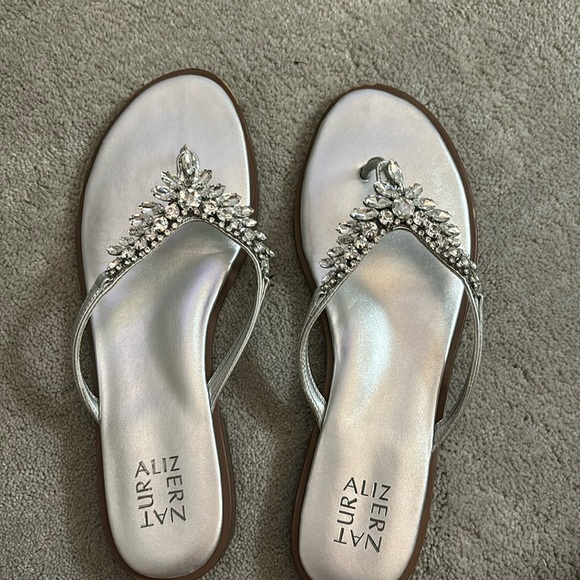 Naturalizer | Shoes | Naturalizer Silver Fallyn Sandals | Poshmark